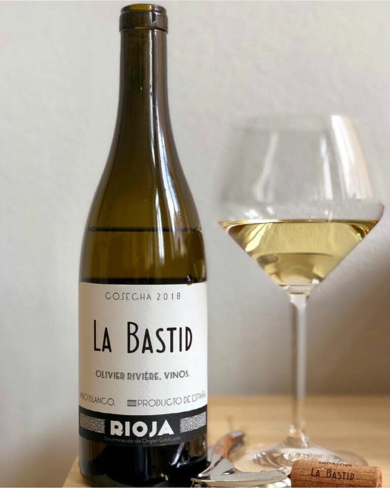 15 Spanish White Wines to Taste Right Now - WhyThisPlace.com