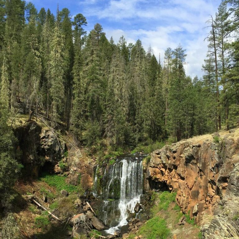 19 Best & Easy Waterfall Hikes in Arizona - WhyThisPlace.com