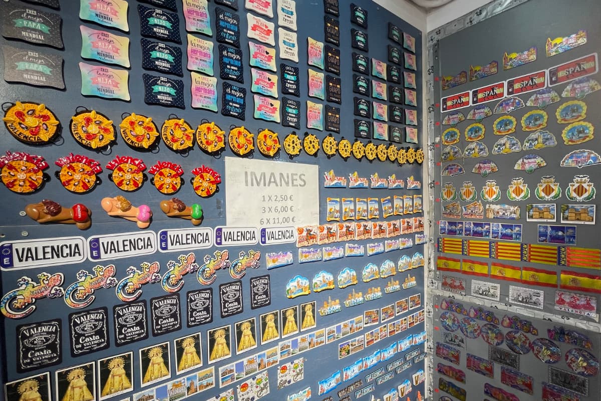 Unique Souvenirs from Spain: Best Things to Buy as a Gift ...